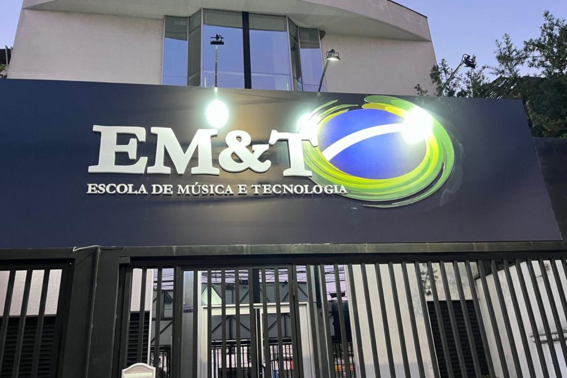 Matrículas abertas na EM&T